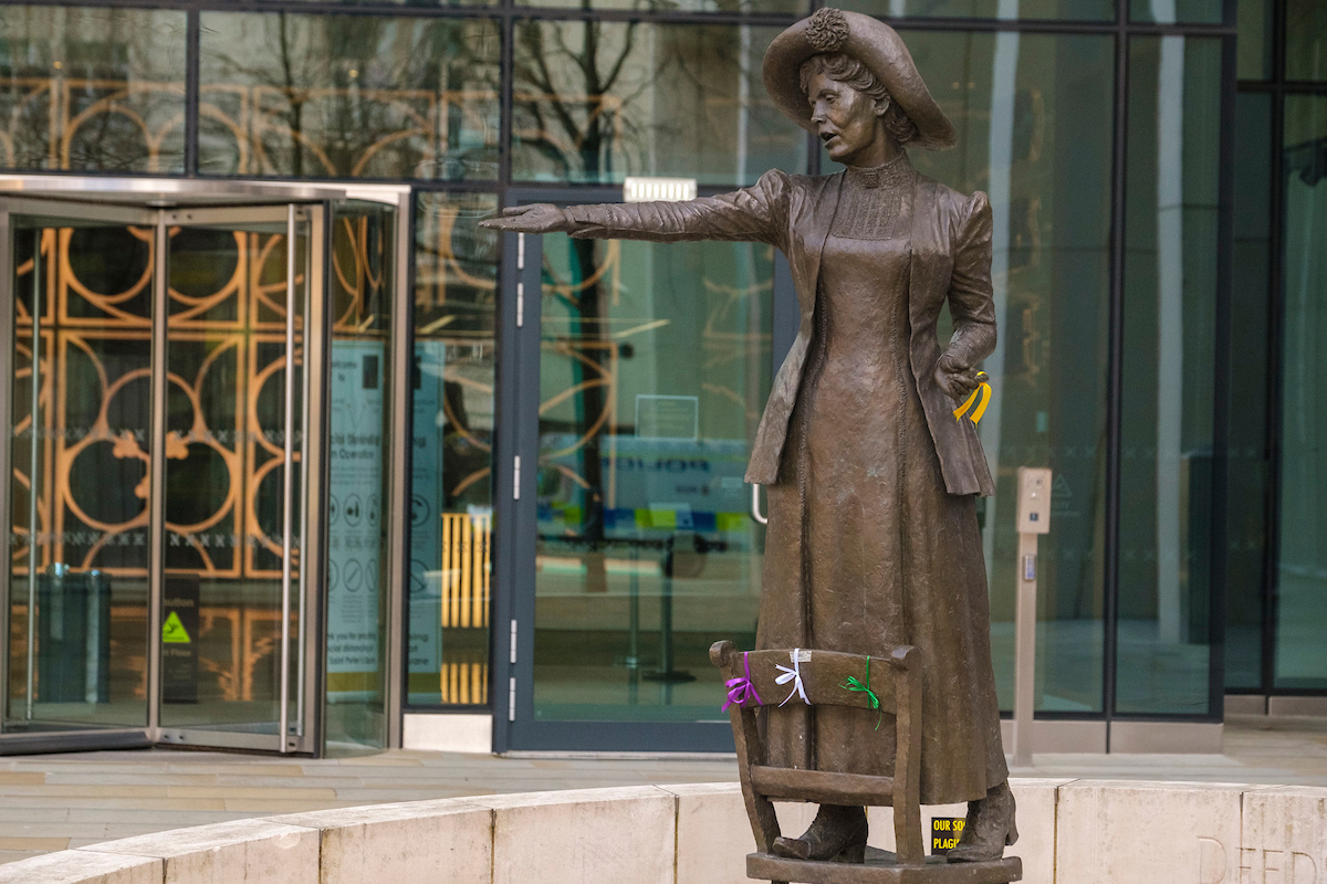 Statue Emmeline Pankhurst